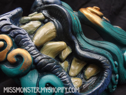 Copy of PAINTED GREEN KOMAINU MASK – missmonster